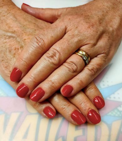 #ShowScratch Creative Challenge: GORGEOUS GARNETS - Scratch Magazine