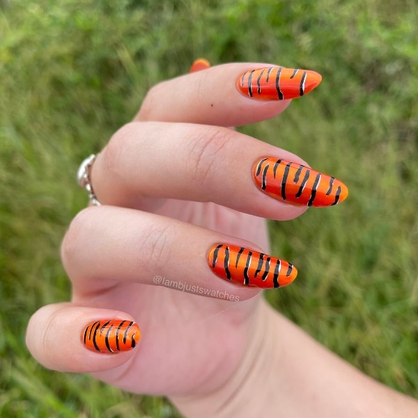 Tiger nails - Scratch Magazine
